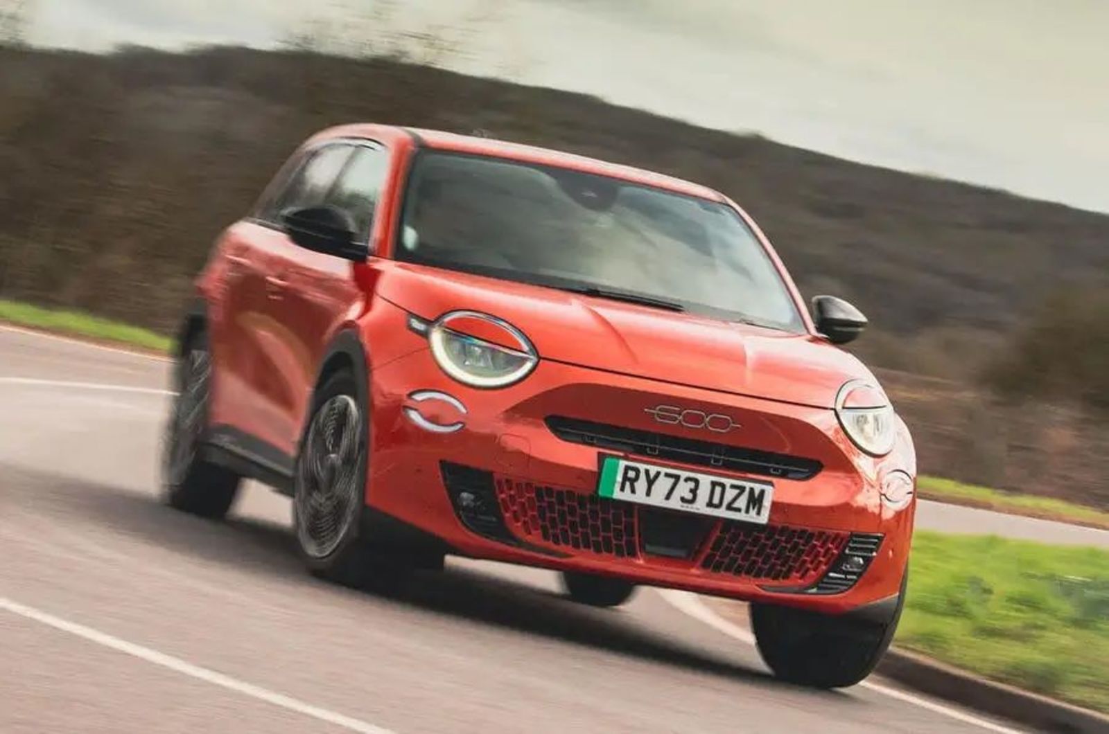 Fiat 600e – Compact & Crossover | Electric SUV Car| Fiat UK